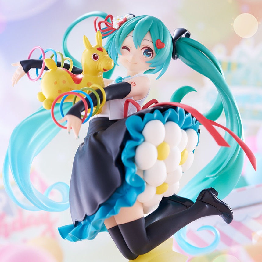 Hatsune Miku Collectible Figure – Limited Edition – Up 2 Anime